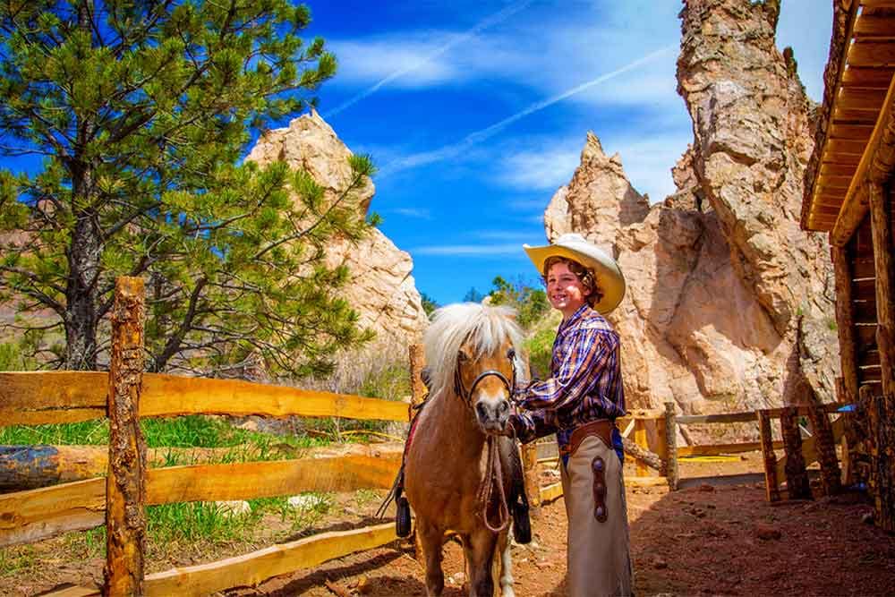 Flying W Ranch Chuckwagon | Pikes Peak Region Attractions
